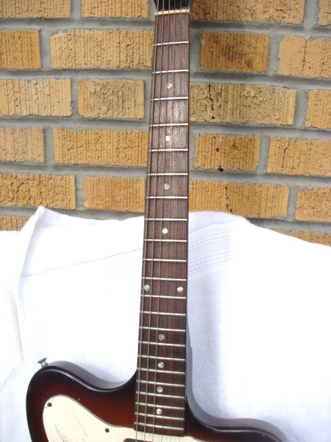 Les Gibson Firebird non-reverse body de 1965 | Jerrock