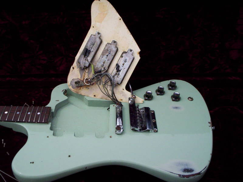 Les Gibson Firebird non-reverse body de 1965 | Jerrock